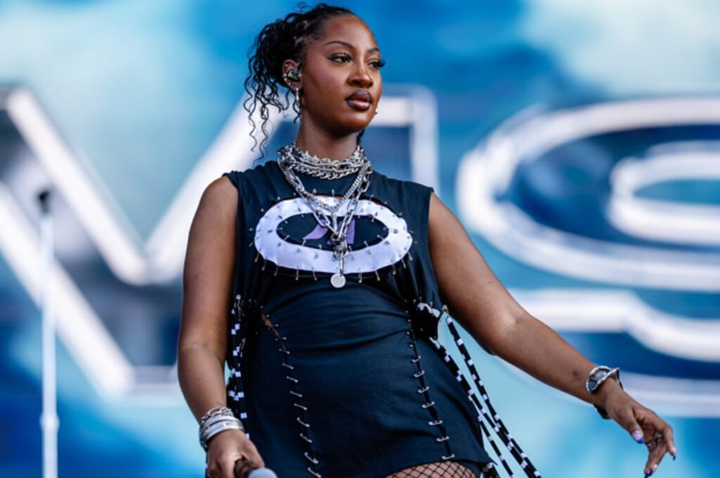 Tems Grammy Winner: Who is the Sassy Nigerian Artist? - See Africa Today
