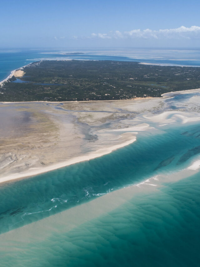 Mozambique: Archipelago, marine biodiversity etc . - See Africa Today