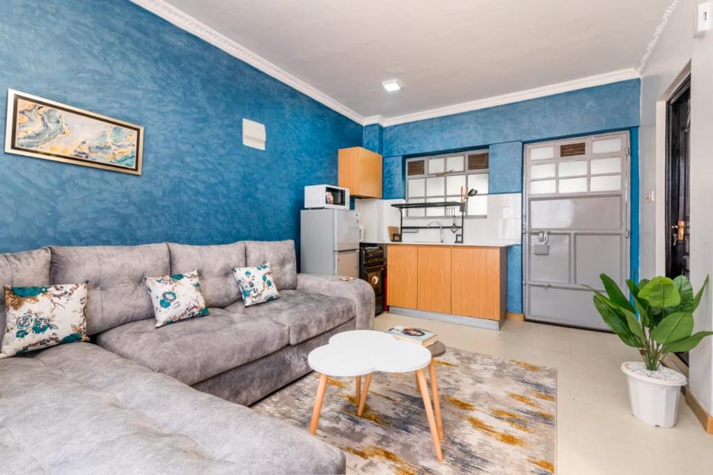 6 Airbnb Tips to Save Money During the Holidays